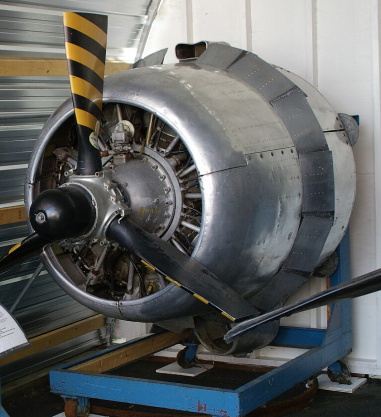 Pratt & Whitney R-1830 Twin Wasp - Canadian Museum of Flight